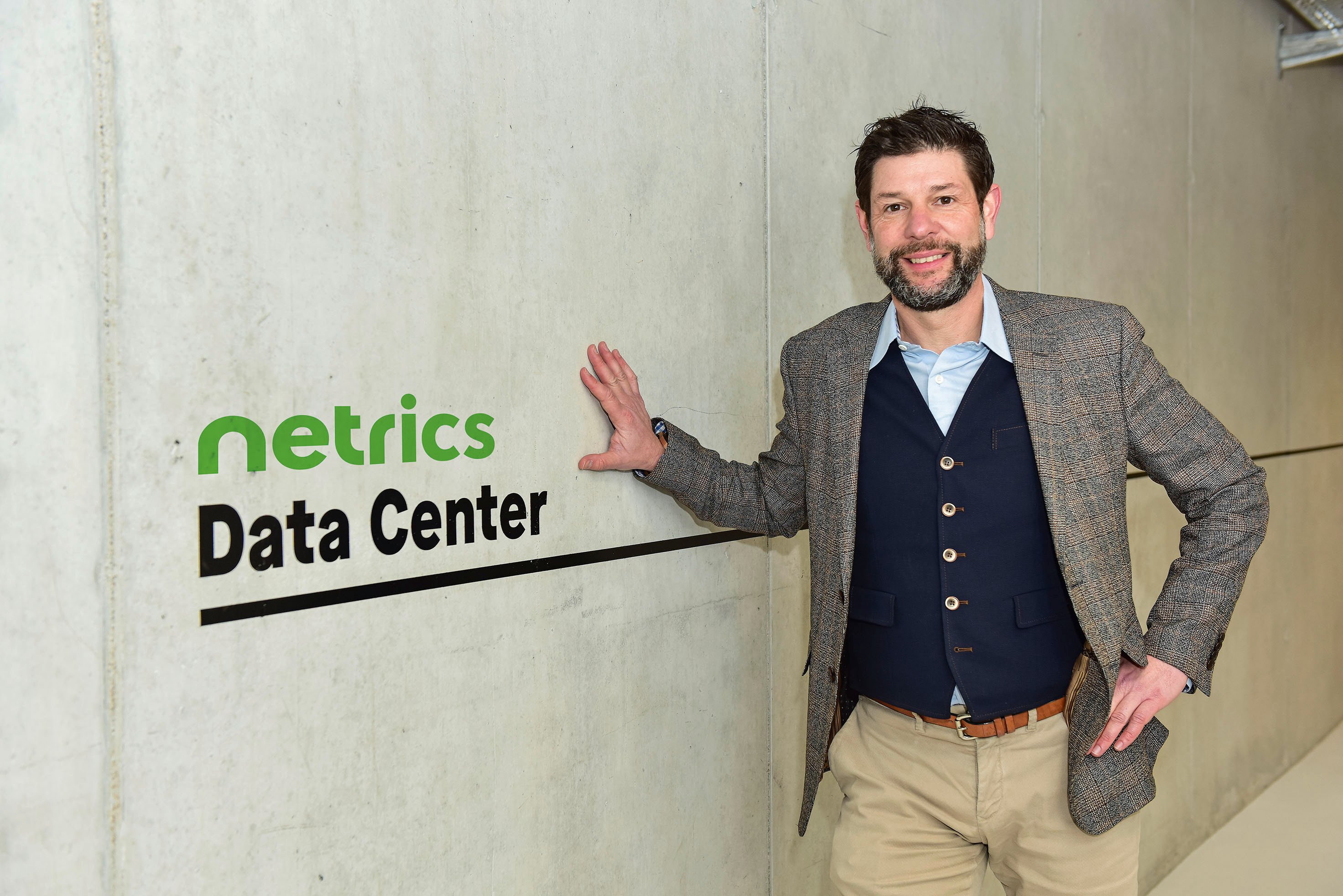 Netrics sorgt für Klarheit in den Wolken und trägt Eishockey im Herzen