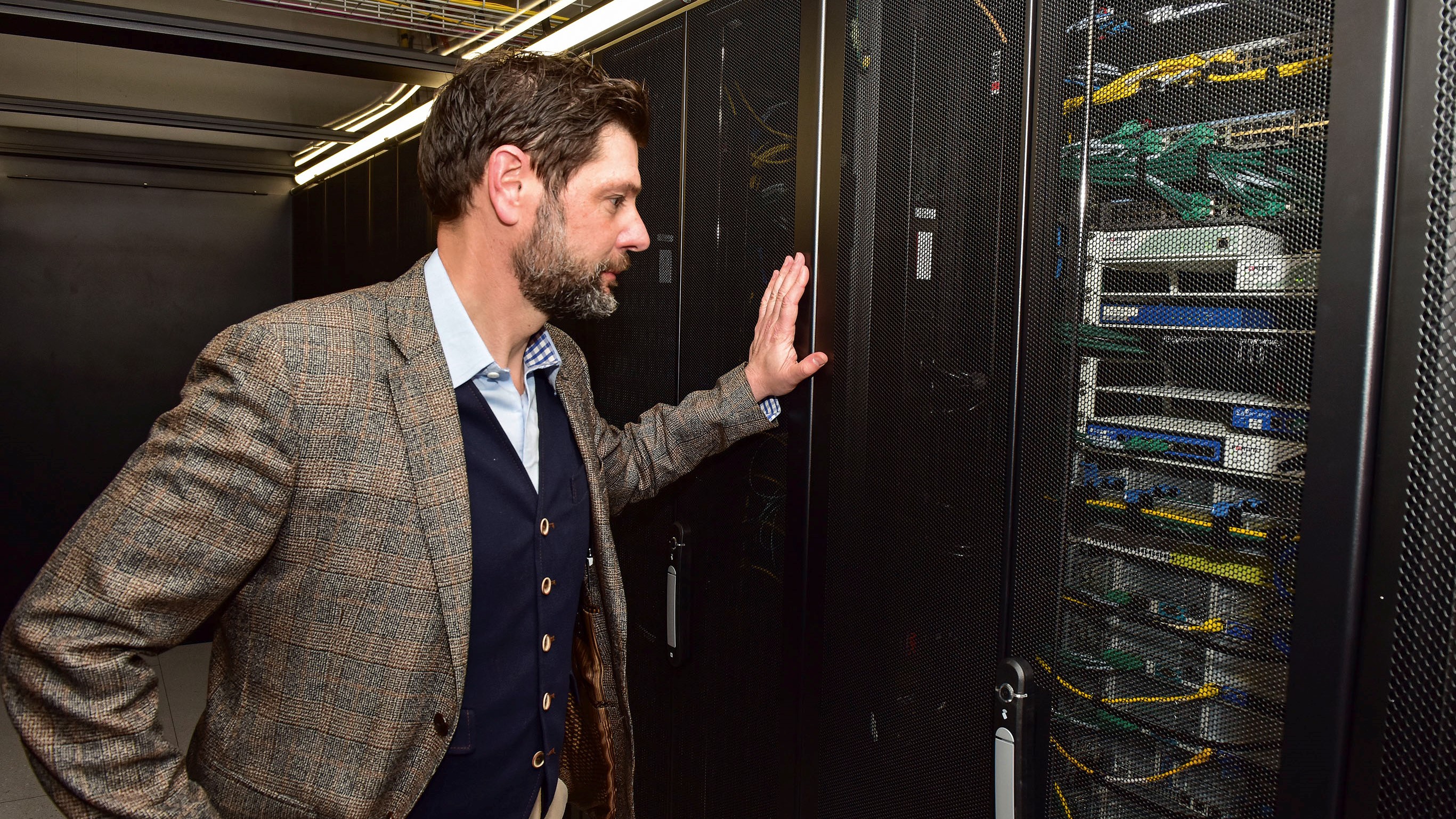 Netrics sorgt für Klarheit in den Wolken und trägt Eishockey im Herzen